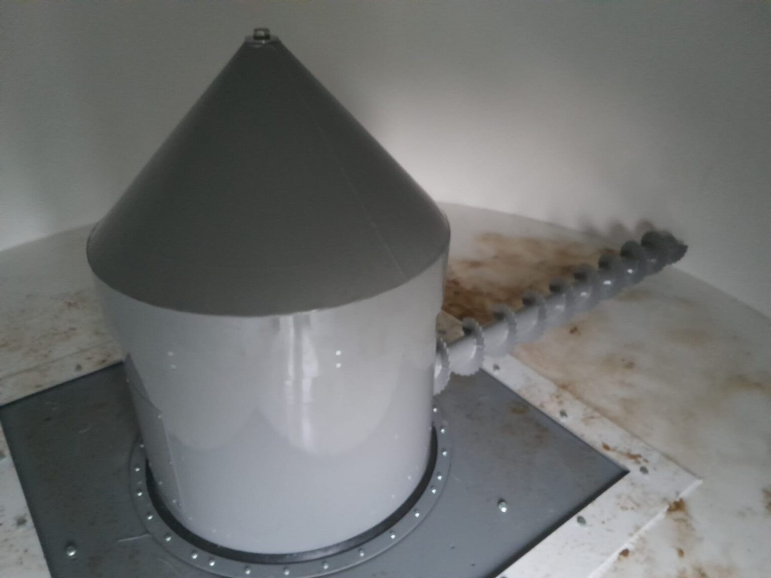 Electromechanical reclaimer EX E | Orhand Discharging Systems